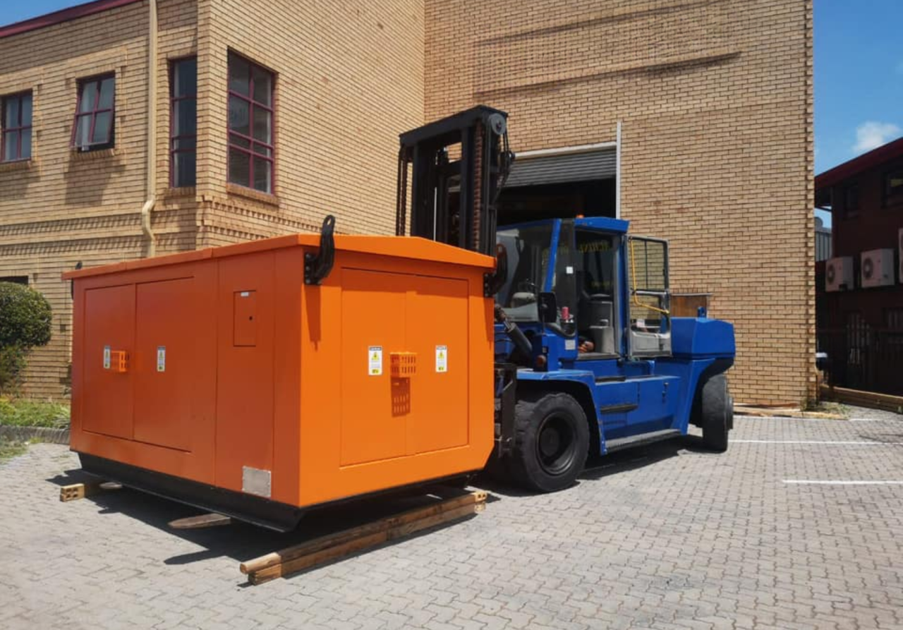 Equipment | P&L Machine Moving and Rigging